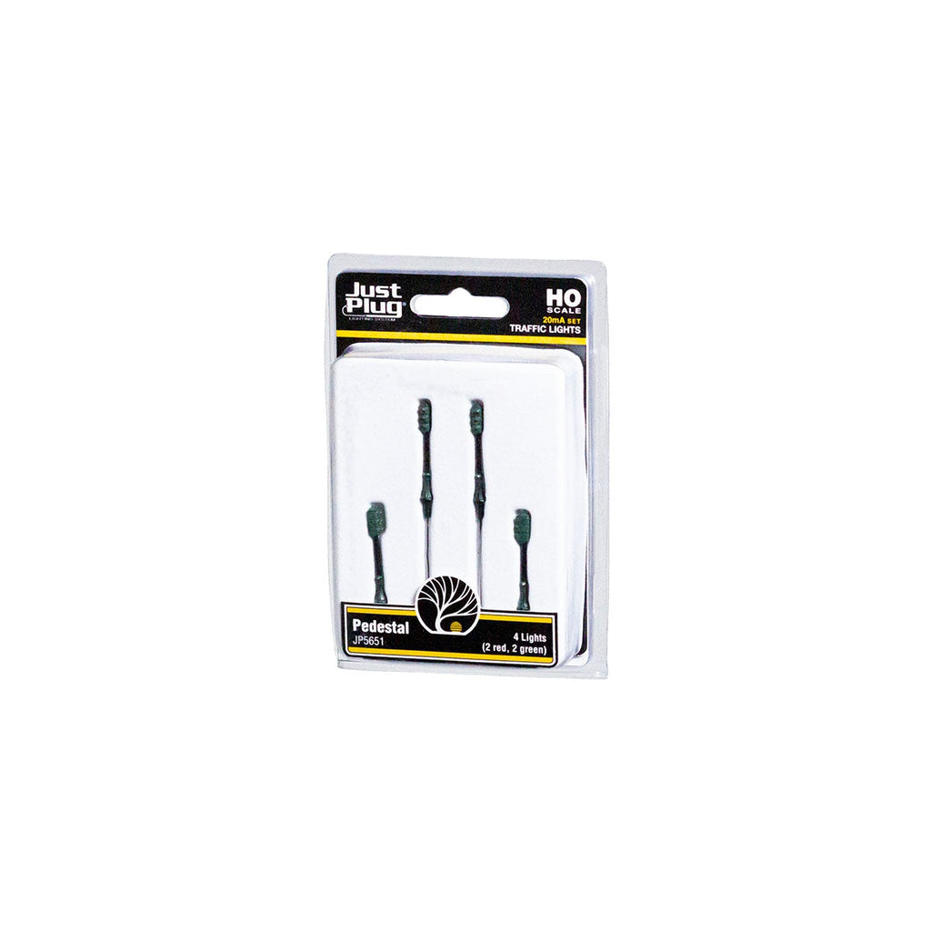 Woodland Scenics - JP5651 - Just Plug(TM) - Pedestal Traffic Lights ...