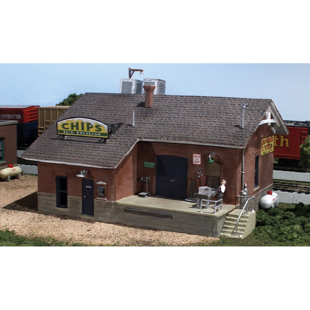 Woodland Scenics 4927 Chip's Ice House - N Scale – Michael's Trains